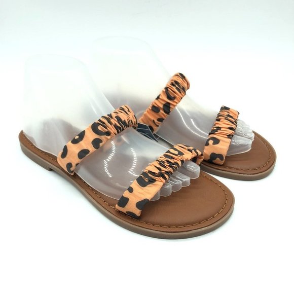 Universal Thread | Shoes | Universal Thread Womens Willow Slide Sandals ...